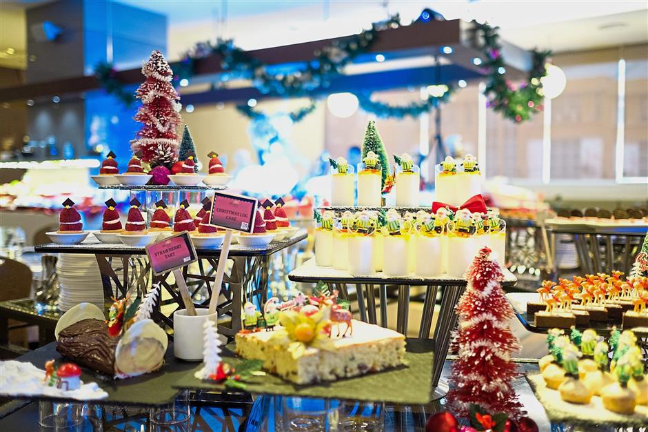 Starry Christmas buffets and tasty turkey to go | The Star