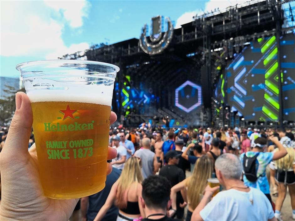 Living it up at Miami music fest | The Star