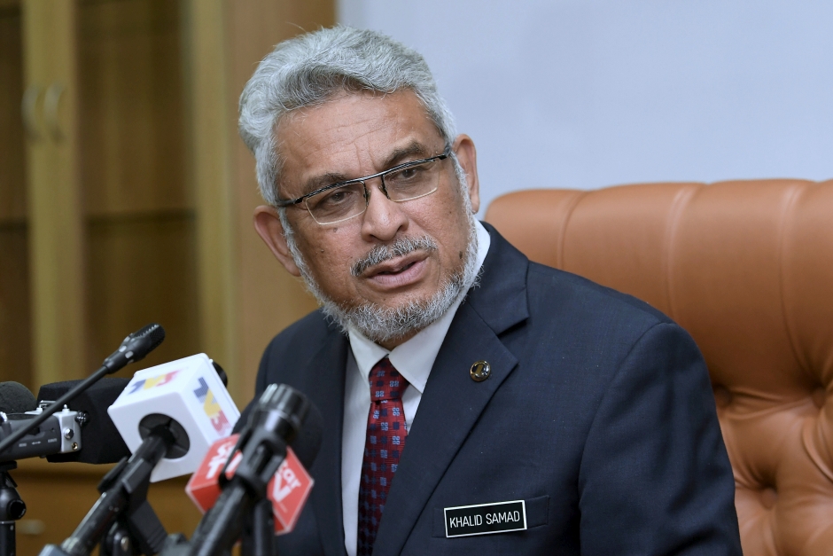 Khalid Samad: Car washer received financial aid to buy motorbike last ...