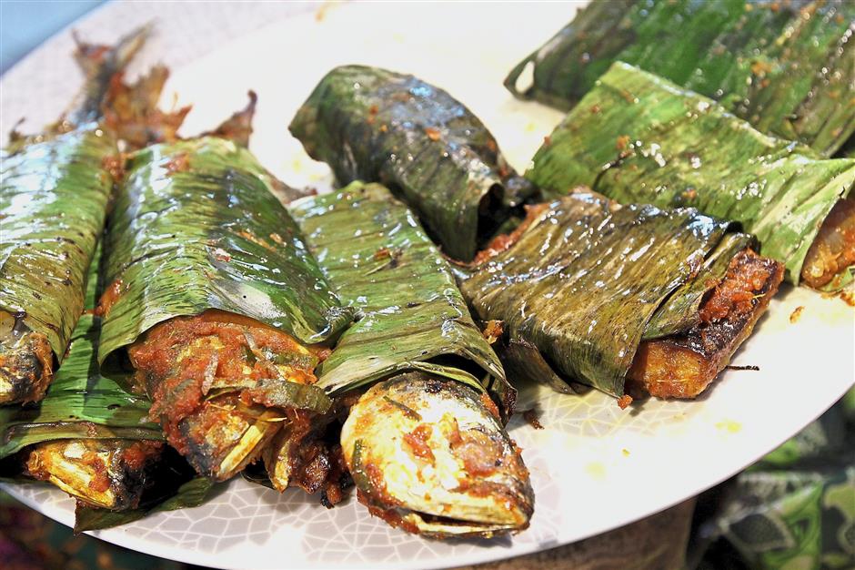 Chefs compile recipes and choose their traditional favourites for ...