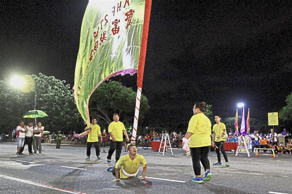 All-Malay Chingay exponents display their prowess at national challenge ...