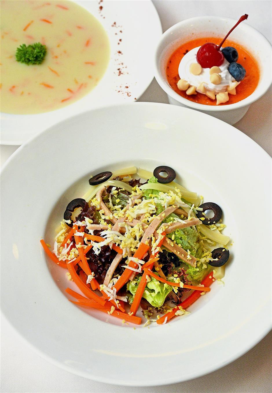 Executive Set Lunch promises relaxing break in the city | The Star