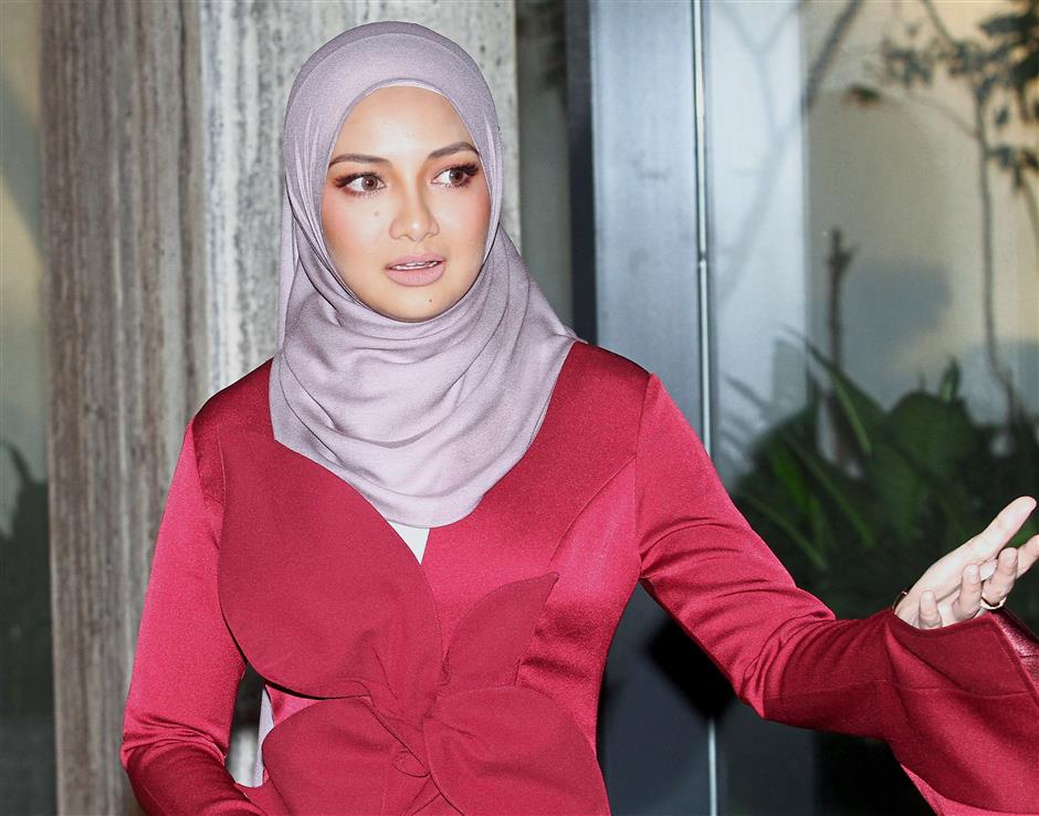 Neelofa puts fiasco behind her | The Star Online