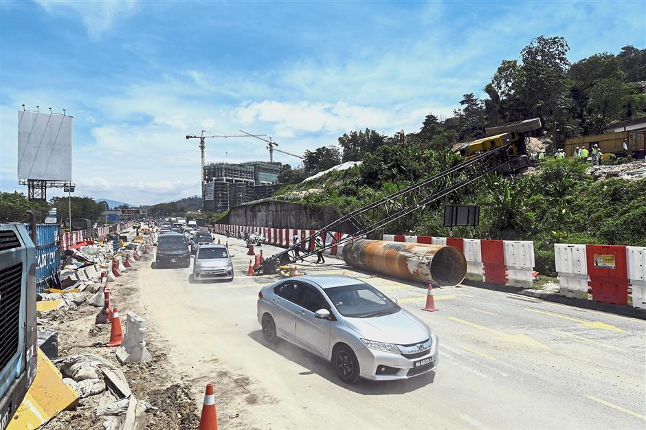 Massive block | The Star