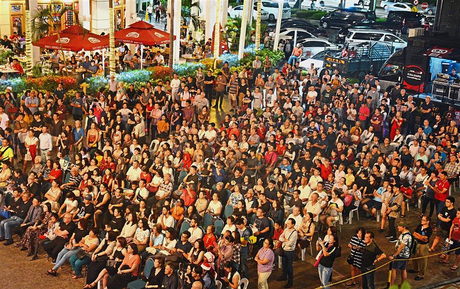 Jazz concert’s festive carols and classics hit the right note among ...