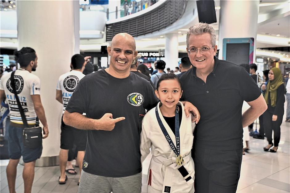 Little fighters make their debut | The Star